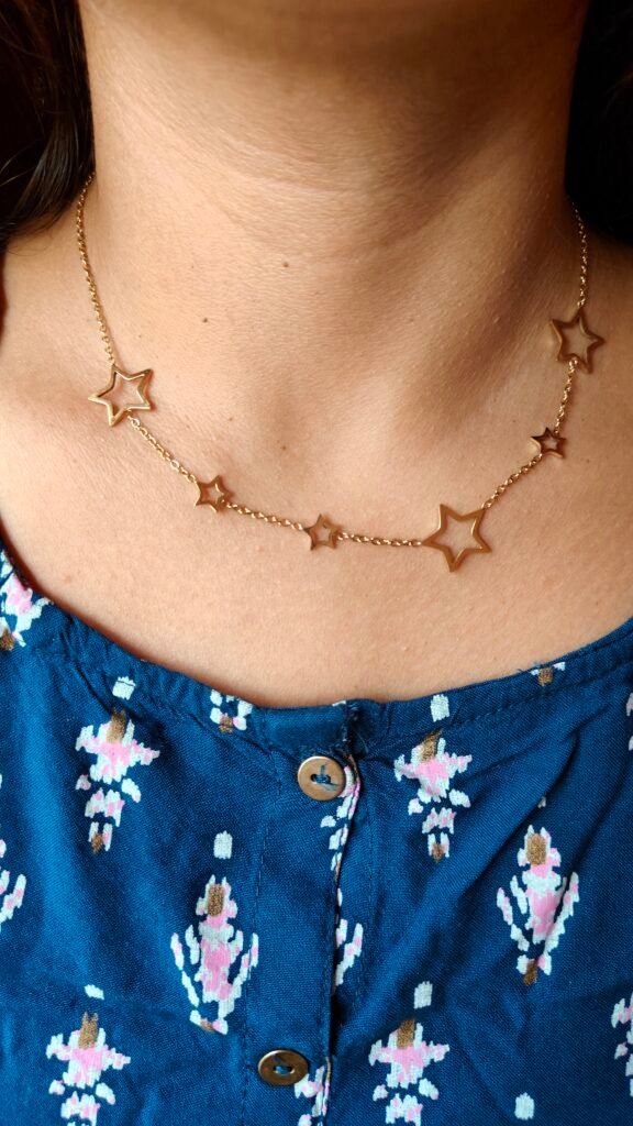 Star shaped Chain - tharikaelegance.in